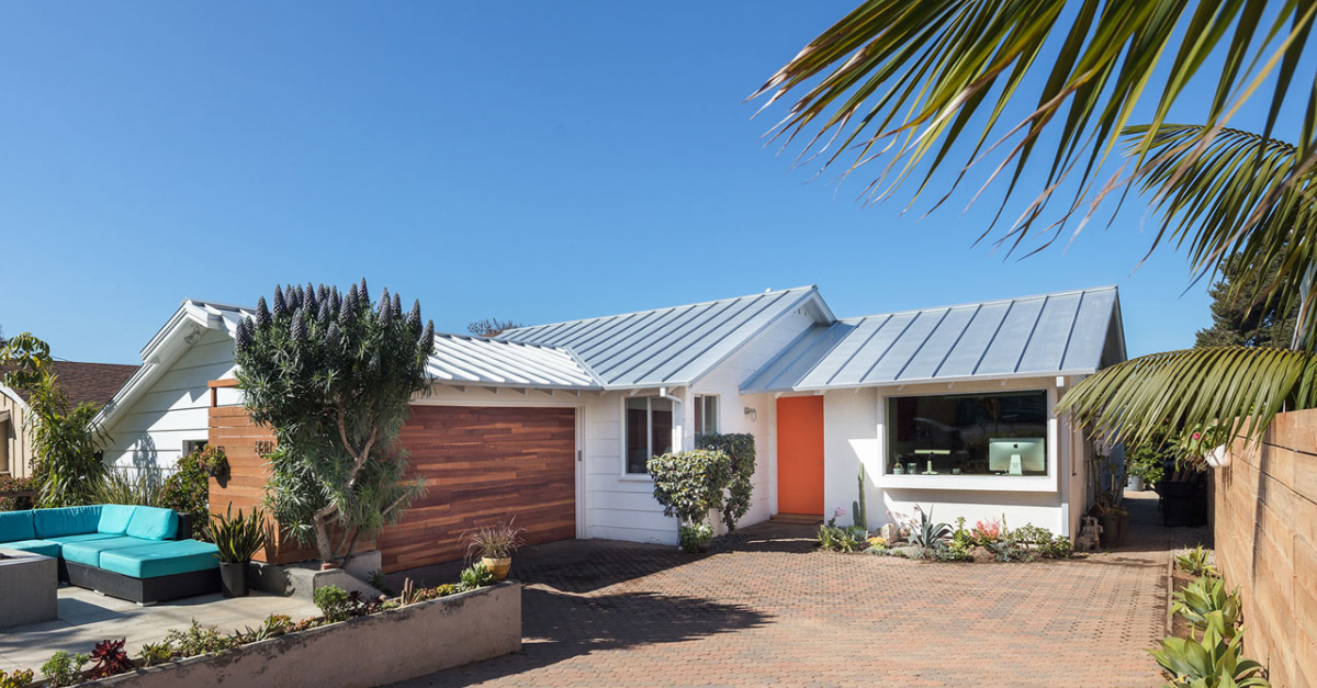 A 1957 Beach House in Southern California - Blog | Blue Brown